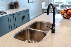 Double Sink: 7 Quick Answers You Should Know (For Beginners) - UpHomely